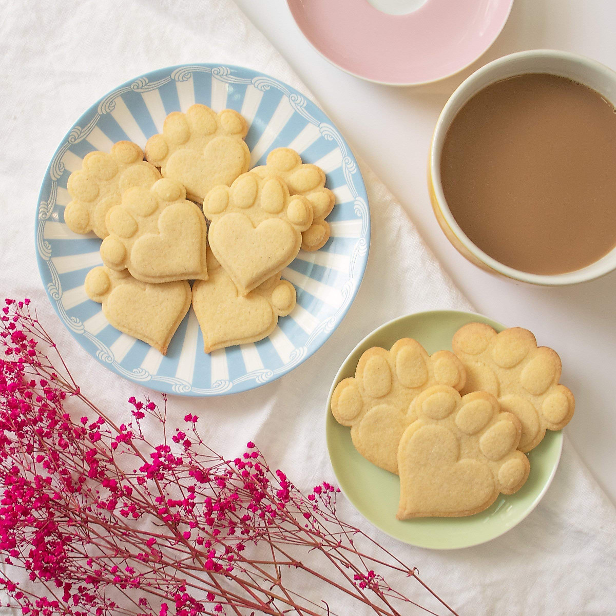 Set of 2 Heart Paw cookie cutters (Small and Large size), 2 pieces - Bakerlogy