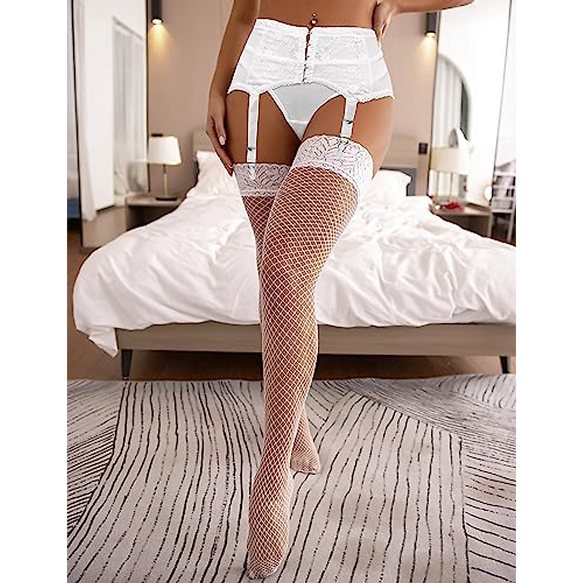 comeondear Women's Garter Belt Plus Size High-Waisted Garter Belts and Stockings Set Lace 6 Elastic Suspender Belt（Including Stockings