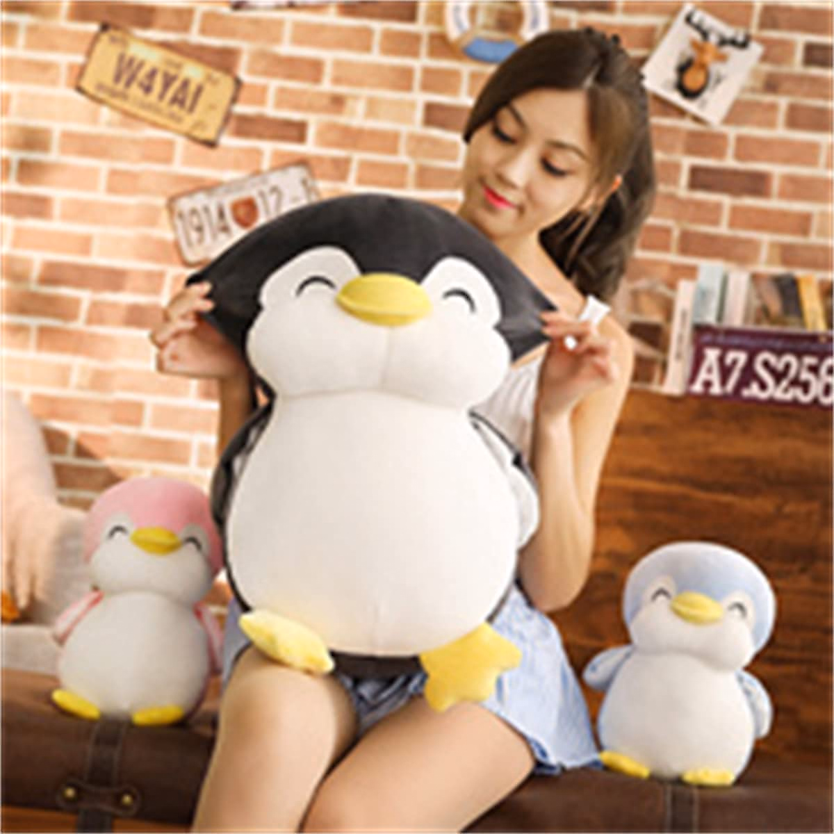 Penguin Plush Pillow, Soft Penguin Stuffed Animal Hugging Pillow Toy Gifts for Birthday, Valentine, Christmas. (Pink,15.7 inches)