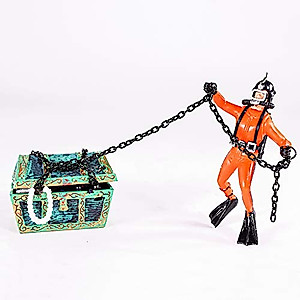 Penn-Plax Aquarium Decoration with Moving Treasure Chest, Floating Diver, and Bubble Action 4 Inches High