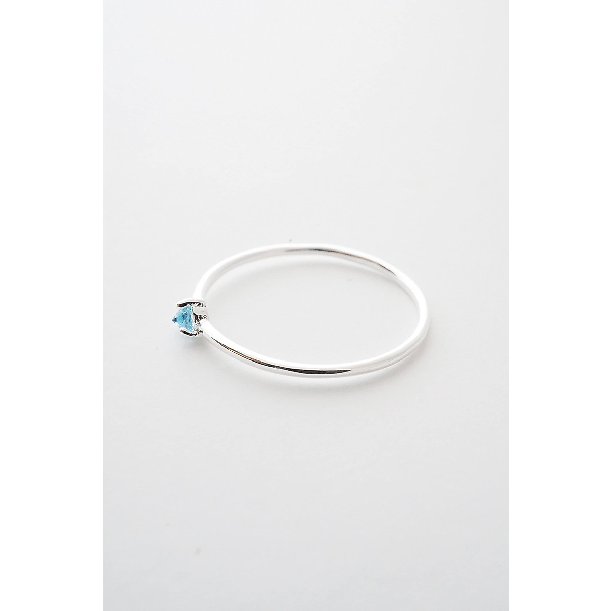 Honeycat Blue Aquamarine Crystal Point Ring in Sterling Silver Plate | Minimalist, Delicate Jewelry (Silver, 6)