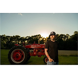 J&D Productions unisex-adult International Harvester IH Logo Hat, Gray with Black Brim and Mesh Back