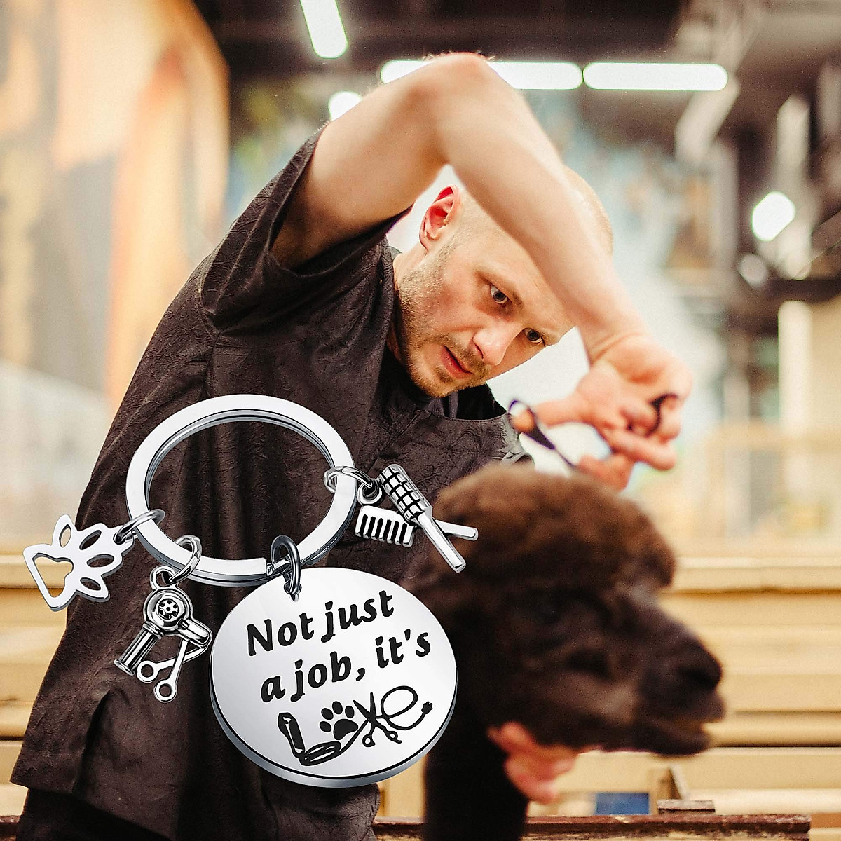 ENSIANTH Dog Groomer Keychain Pet Groomer Gift Not just a Job It's Love Paw Print Love Charm Keychain Gift for Pet Groomer Dog Hairdresser (Not just a Job)