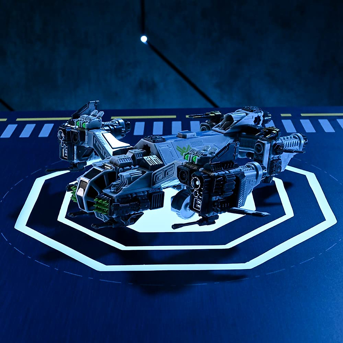 Snap Ships Gladius AC-75 Drop Ship - Construction Toy for Custom Building and Battle Play - Ages 8+