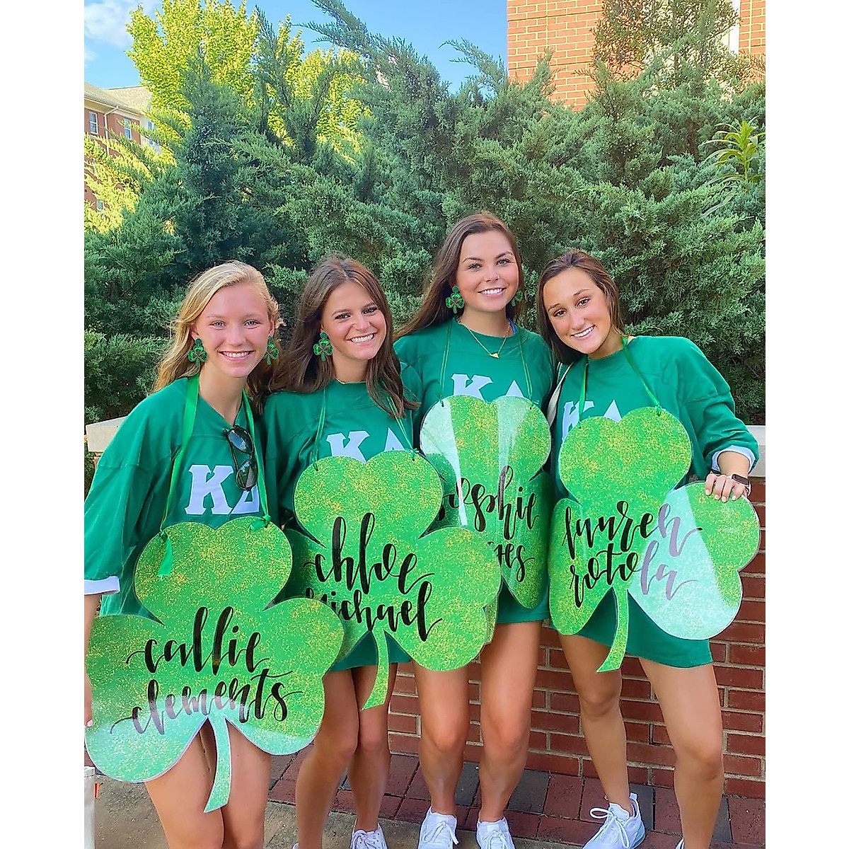 St Patrick's Day Earrings Handmade Shamrock Beaded Dangle Earrings Funny Irish Green Lucky Clover Drop Earrings for Women Holiday Party Jewelry Gifts