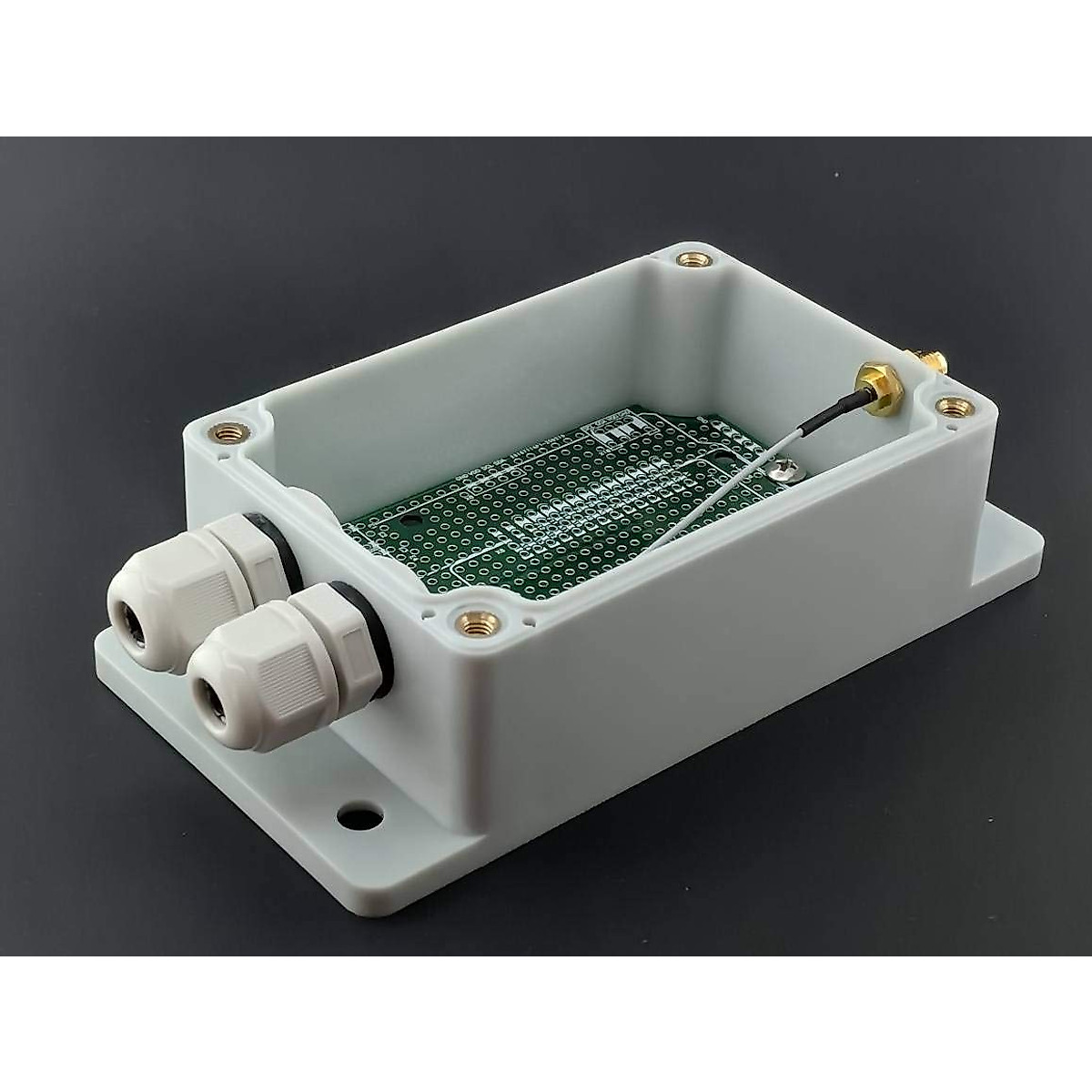 qBox DIY IOT Enclosure Kit (One SMA), IOT Enclosure for Arduino MKR Feather ESP32 Cellular LoRa WiFi Board, Waterproof IP65 Enclosure with Glands, prototyping PCB and SMA Connector