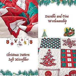 Christmas Quilt Set King,3 Pieces Reversible Christmas Tree Gloves Snowman Snowflake Pattern Bedspread Xmas Plaid Bedding Coverlet with 2 Pillowcases 104”x90”