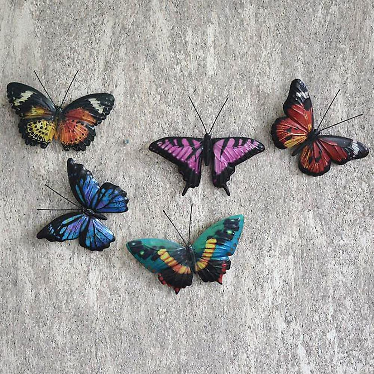 CALIDAKA 5 PCS Metal Butterfly Wall Art Decor 3D Butterfly Hanging Wall Butterfly Colourful Garden Inspirational Wall Sculptures Home Craft for Bedroom Living Room Bedroom Office(Random Color)
