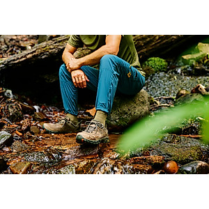 Vasque Men's Talus Low Waterproof Hiking Shoe, Brown Olive/Ginger, 11.5 Wide