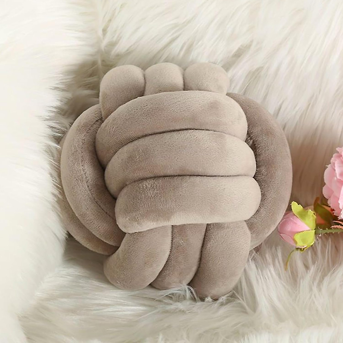 Velvet Chunky Yarn Bulky Giant Arm Knitting Yarn, Super Soft Tubular Weight Jumbo Yar n,DIY Crochet Hand Knitting Thick Ya rn for Blanket,Pet Bed, Rugs Pillow,Handbag(2.2lb-Khaki)