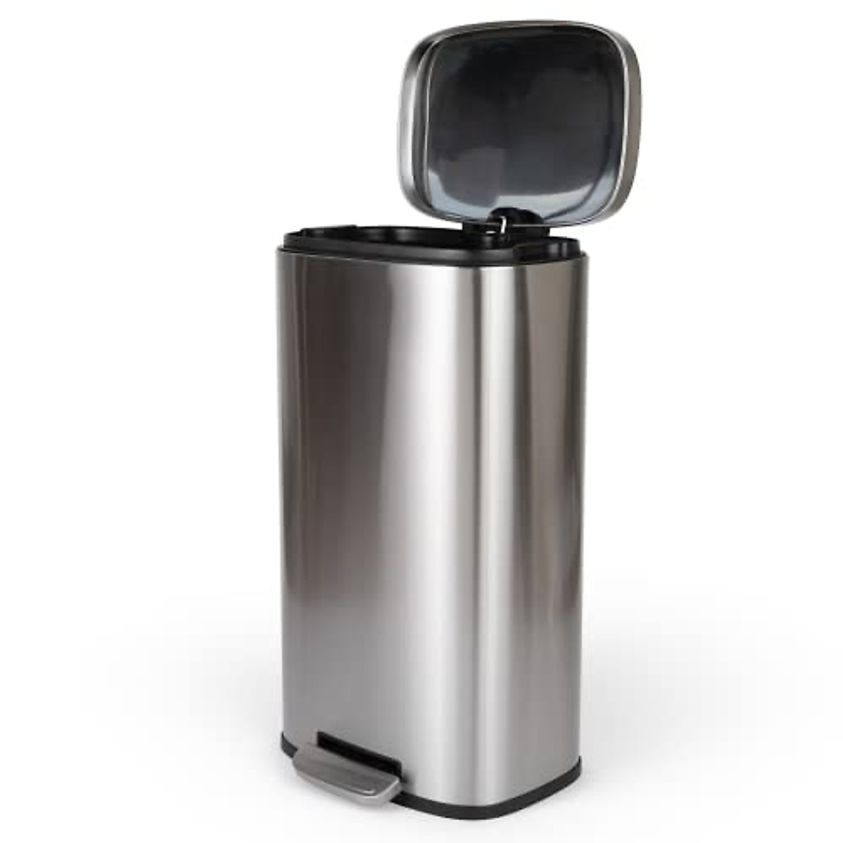 Farberware Kitchen Step On Trash Can, 30 Liter (7.9 Gal) Metal Garbage Bin, Soft-Closing Lid, Fingerprint & Smudge-Resistant, Removable Inner Bucket, Rigid Steel Pedal, Stainless Steel