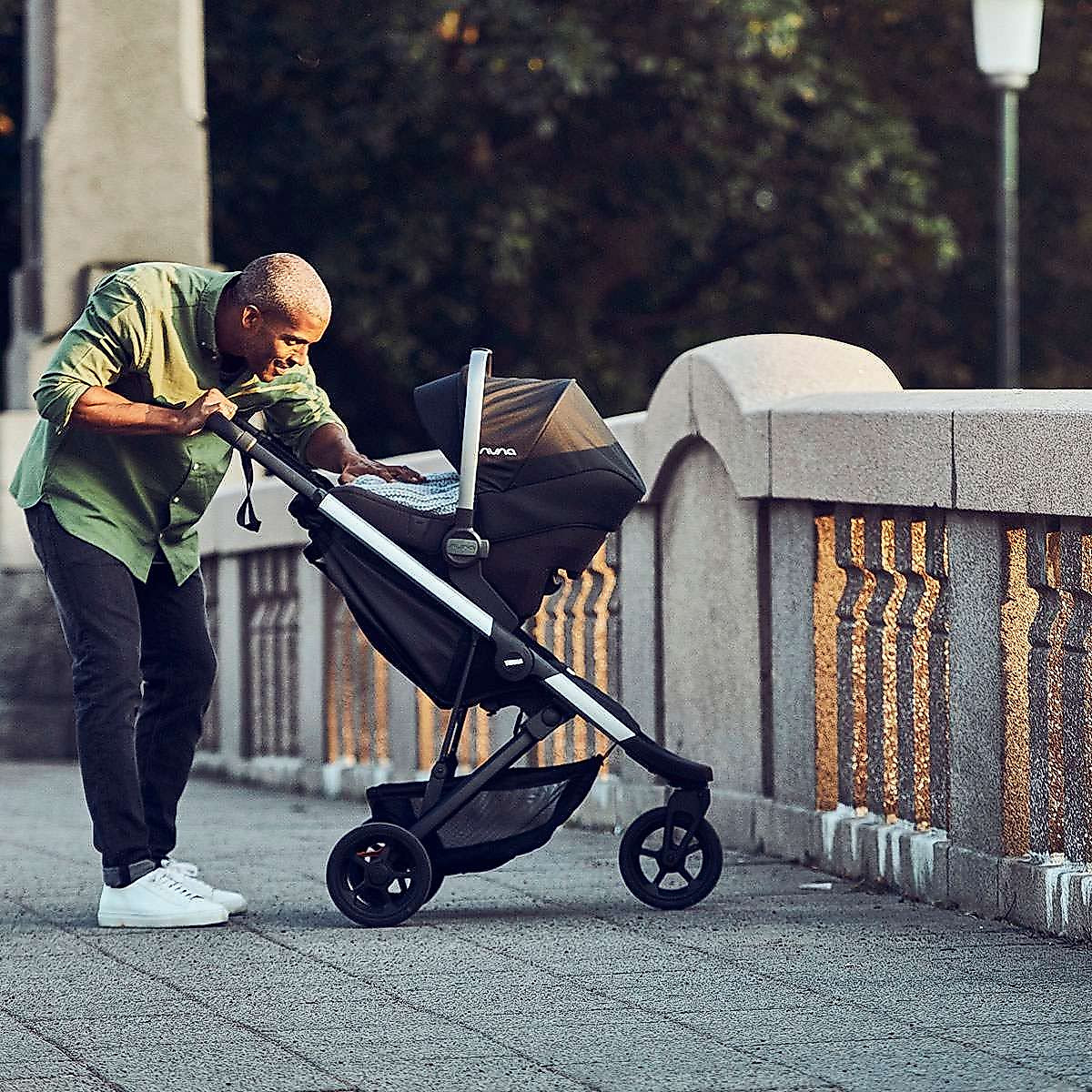 Thule Spring Stroller - Compact Baby Stroller Perfect for Everyday Use - Features 5-Point Harness, Lightweight and Compact Design, Vented Canopy with See-Through Mesh