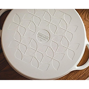 FIKA Kitchen Nonstick 10-Inch BBQ Grill Pan, Griddle with Handle, Healthy Cooking Frying Barbeque Skillet, Induction Compatible Cookware, Oven Safe, Made in Korea (10" Round)