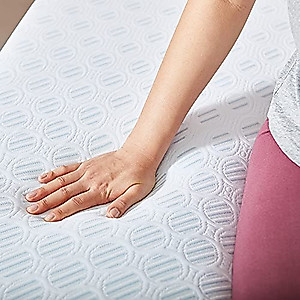 Sleep Innovations Shiloh Medium Memory Foam Mattress, 14 Inches, Queen & Premium Shredded Gel Memory Foam Pillows, Queen (Pack of 2)