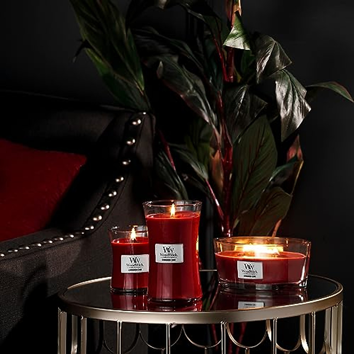 WoodWick Medium Hourglass Scented Candle | Cinnamon Chai | with Crackling Wick | Burn Time: Up to 60 Hours