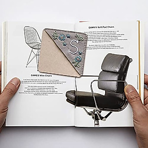 YEJAHY Handmade Bookmark, Hand Embroidered Corner Bookmark, Cute Flower Letter Embroidery Felt Triangle Corner Page Bookmark for Reading Lovers Meaningful Gift, S-Winter