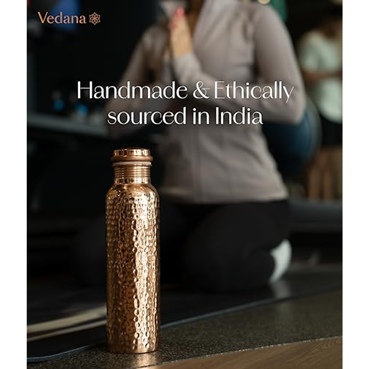 VEDANA Premium Hammered Ayurvedic Pure Copper Water Bottle | Leak Proof 1 Liter Copper Vessel for Drinking Water | Great Water Bottle for Sports, Yoga & Everyday Use