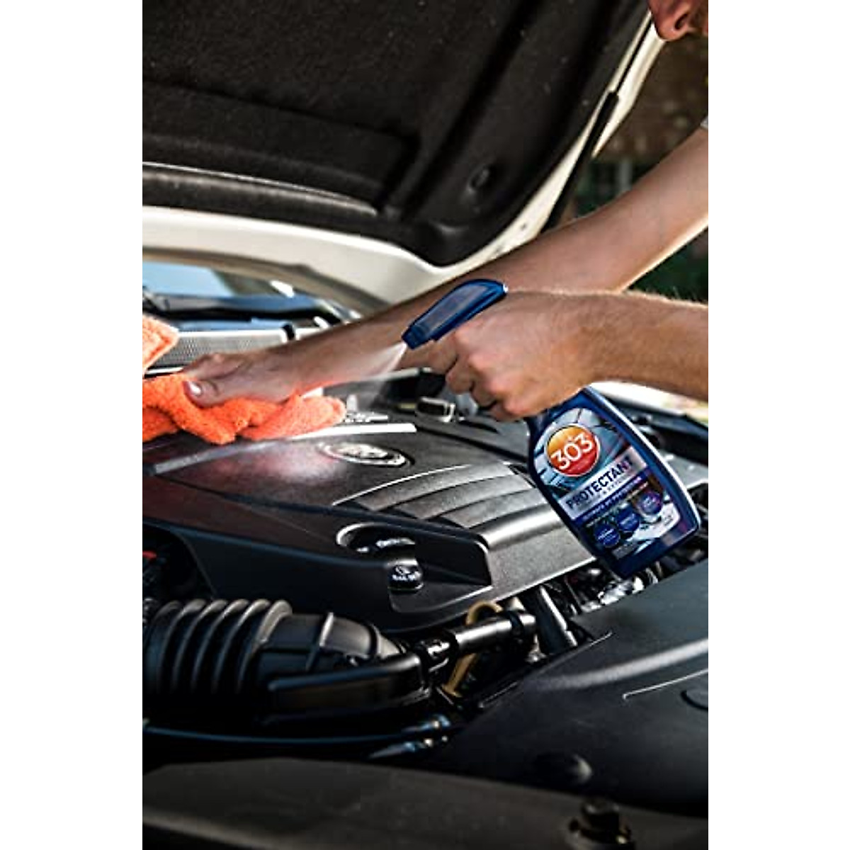 303 Automotive Protectant - Provides Superior UV Protection, Helps Prevent Fading and Cracking, Repels Dust, Lint, and Staining, Restores Lost Color and Luster, 16oz (30382CSR) Packaging May Vary