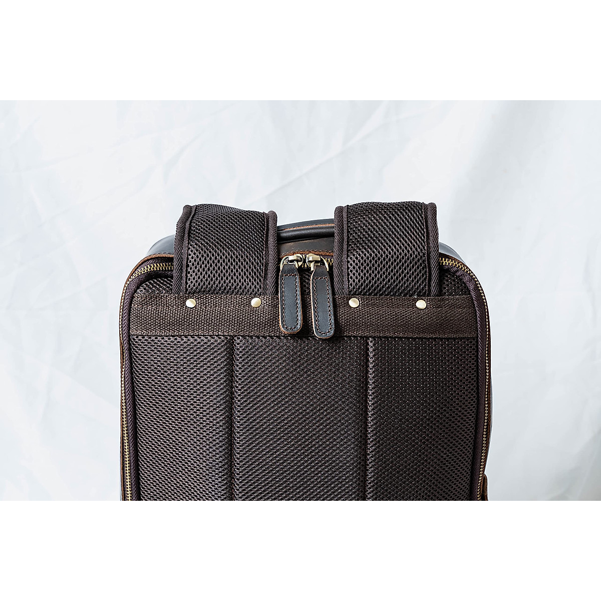 Fshsup leather backpack men,Laptop Bag College Bag,Business Laptop Backpack for Men15.6inch Daypack Backpacks Brown