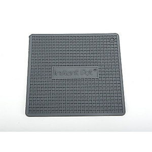 Instant Pot Electric Pressure Cooker Official Starter Accessories Set - Pair of Mini Mitts, Heat Resistant Mat/ Pot Holder, & Suction Sealing Lid