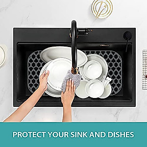 SAMSIER Sink Protectors for Kitchen Sink 19”x13”& 26”x14” with Cleaning Brush, Large Silicone Kitchen Sink Mats Grid for Bottom of Farmhouse Stainless Steel Porcelain Sink (26x14,Center Drain)