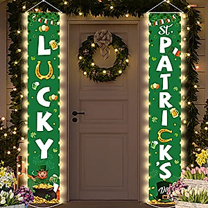 St Patrick's Day Front Door Banners Lighted Irish Shamrock Porch Sign with LED Light Decorations Lucky Door Sign Shamrock Hanging Banner for St Patrick's Day Spring Party Indoor Outside Lighted Decor