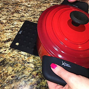 6 Piece Silicone Kitchen Set - Kitchen Addiction 2 Hot Handle Holder Sleeves, 2 Trivet/Potholder/Grippers, 2 Assist Handles Set (Black)