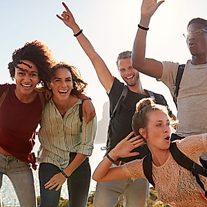 MEALGUET 5 Pieces Viking Bracelet for Men : Black Nordic Viking Runes Wristband Bangle Bracelet for Men Women, Silicone Rubber Band Comfort Fit Viking Jewelry,Black