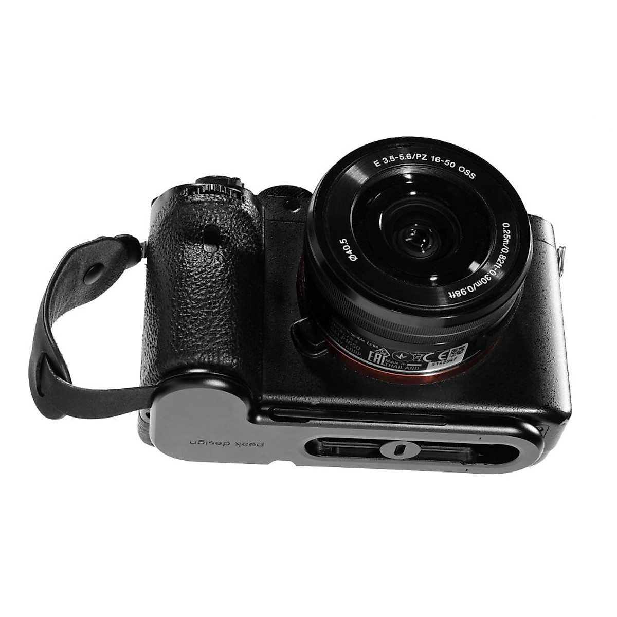 Peak Design Micro Clutch L-Plate mirrorless camera finger strap