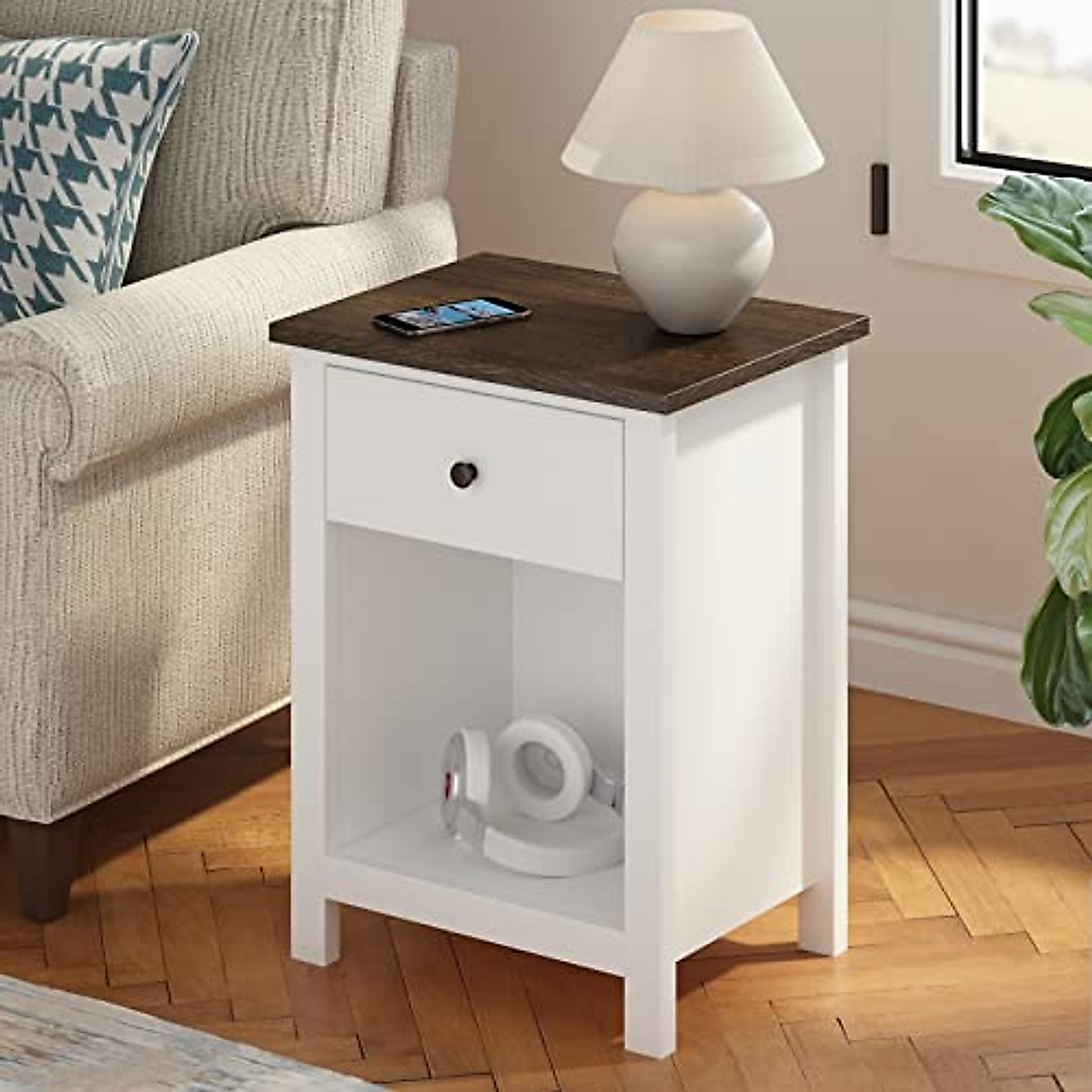 ChooChoo Farmhouse End Table with Drawer, White Bedside Table with Storage Cabinet for Bedroom, Wooden Nightstand Side Table Living Room