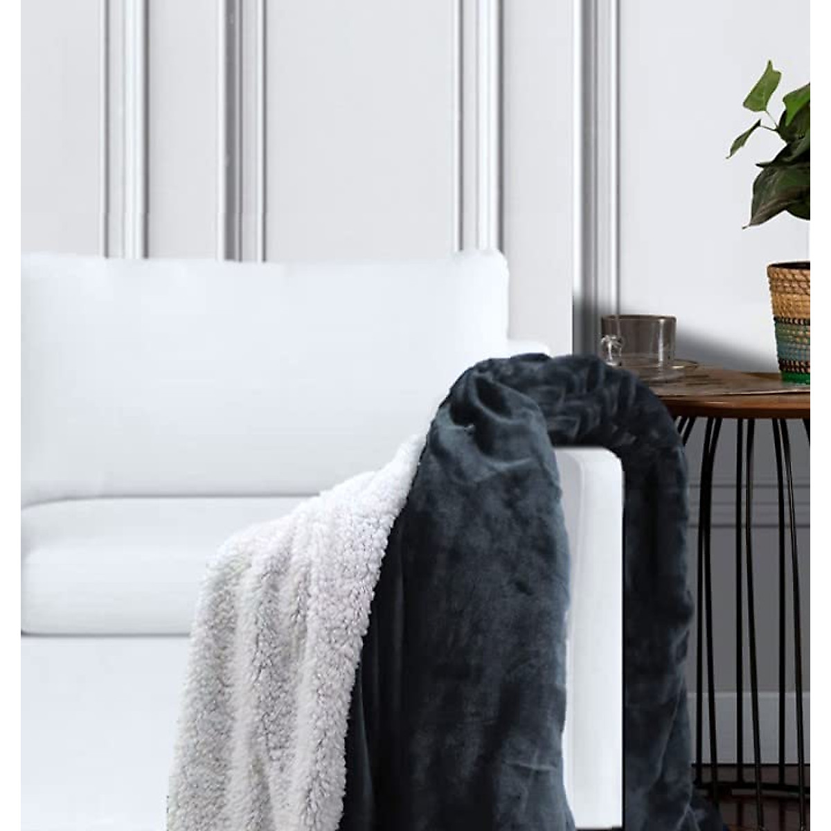 allecalm Sherpa Fleece Bed Blanket King Size Super Soft Fuzzy Plush Warm Cozy Fluffy Microfiber Couch Throw Velvet Double Reversible Luxurious Blankets for All Season 108x90 inch, Charcoal