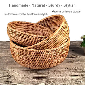 amololo Hadewoven Round Rattan Fruit Basket Wicker Food Tray Weaving Storage Holder Dinning Room Bowl, 8 Inch Small Bread Baskets Tray for Serving with Deep Wall, Brown (Small 7.48”)