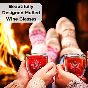 Wrenbury Mulled Wine Glasses Snowflake 7.7oz - Set of 4 Hot Toddy Mugs - Boroscilicate Double Walled Glasses - Insulated for Winter Christmas Drinks - Gluhwein Egg Nog Cups