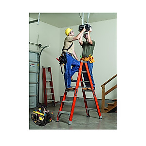 CLC Custom LeatherCraft 1529 16 In. Center Tray Tool Bag, 16 Pocket