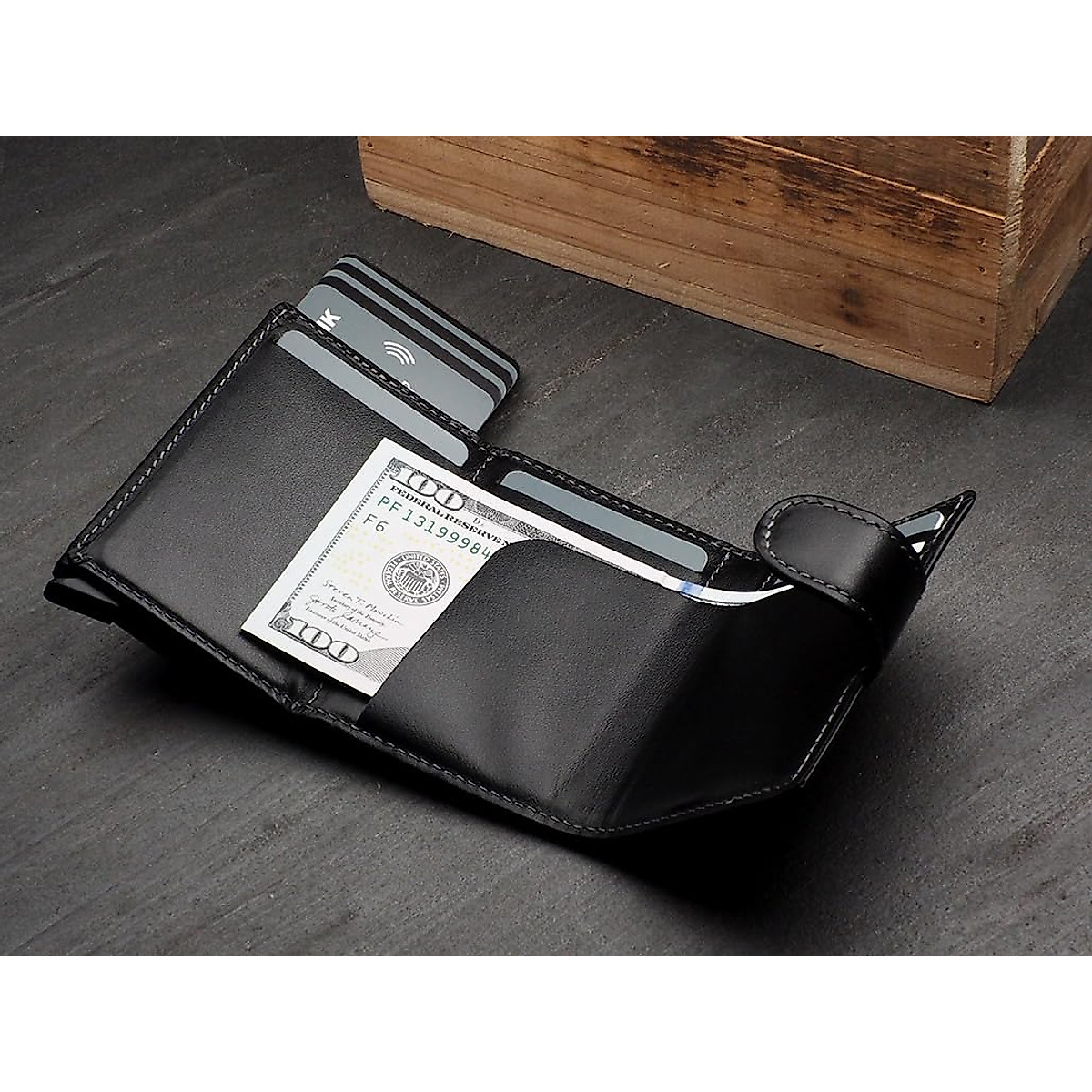 pularys Mini Wallet LONDON - Credit Card Holder Made of Italian Leather - RFID blocking - Up to 9 Card Slots - Coin Pocket - For Men and Women - Classic Design