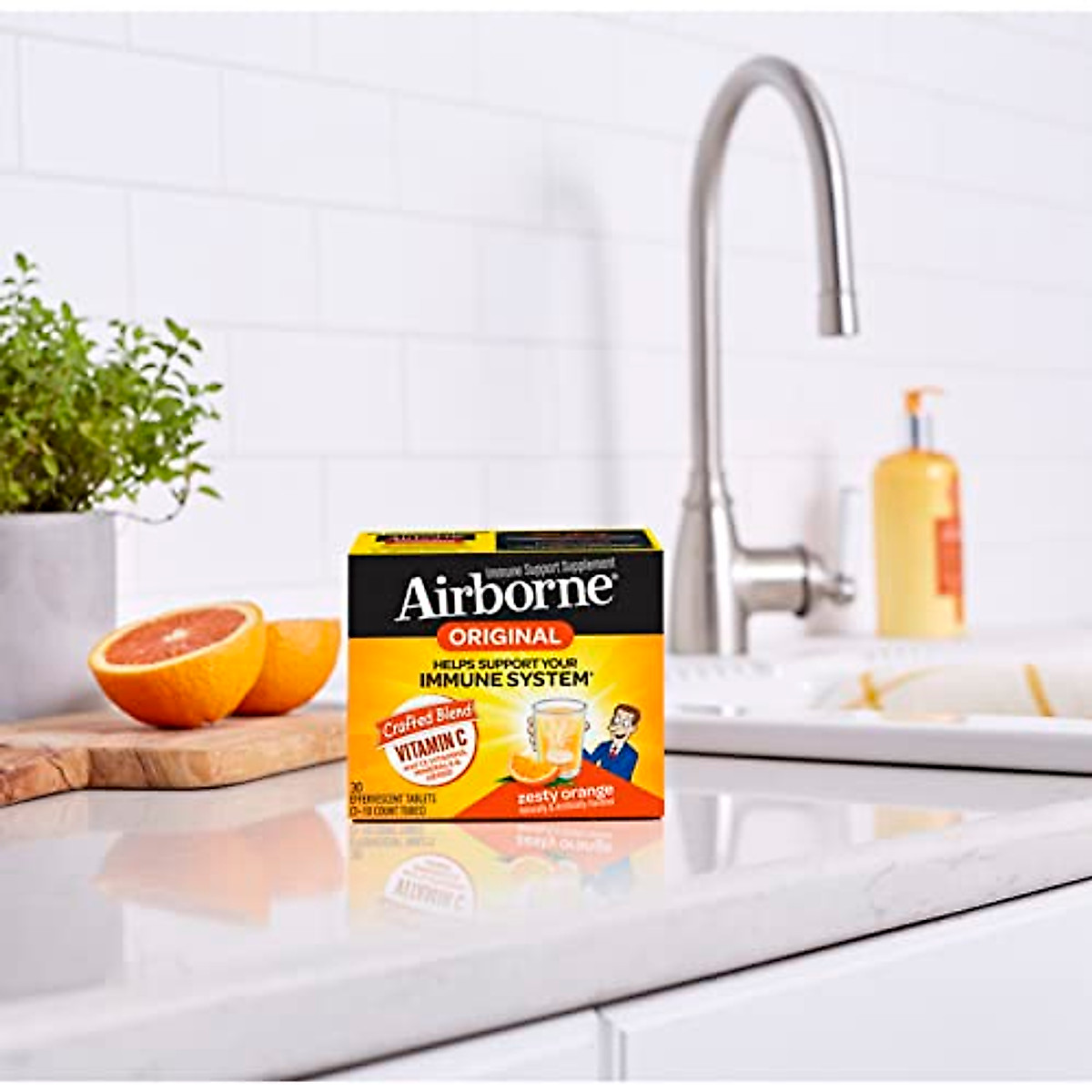 Airborne 1000mg Vitamin C with Zinc, SUGAR FREE Effervescent Tablets, Immune Support Supplement with Powerful Antioxidants Vitamins A C & E - 30 Fizzy Drink Tablets, Zesty Orange Flavor