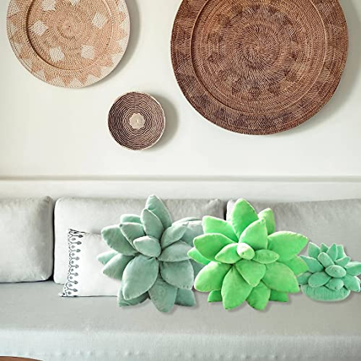 qingfeng Cute Throw Pillows, Green Plant Throw Pillows Flower Shaped Pillow, Cactus Decor Pillow for Garden Lovers, Bedroom Room Home Decoration Novelty Plush Cushion (Dark Green,9.8 in)