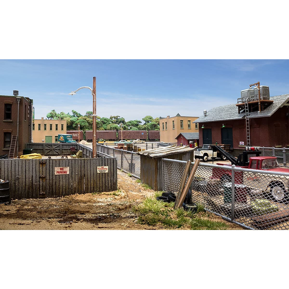 Woodland Scenics A2993 N Chain Link Fence