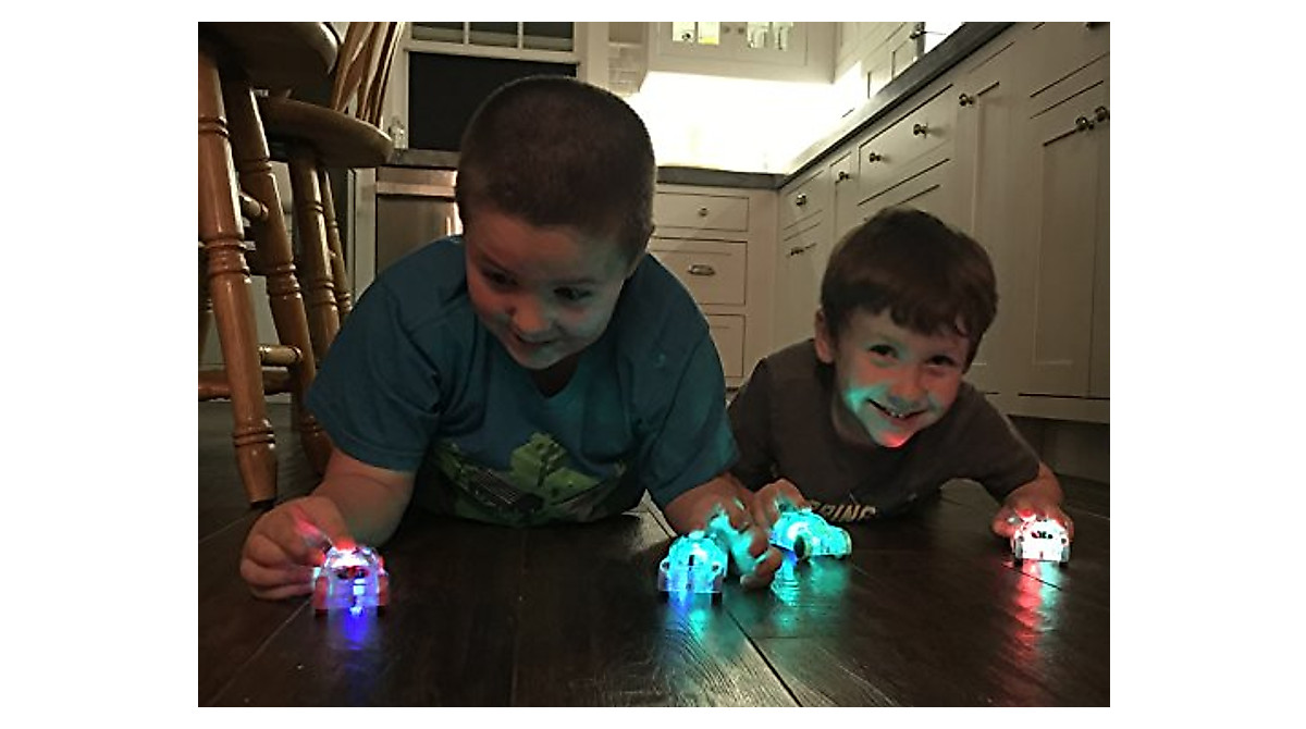 Marble Racers Light Up 1:43 Scale Quick Shot Pull-Back Motor Race Cars ...