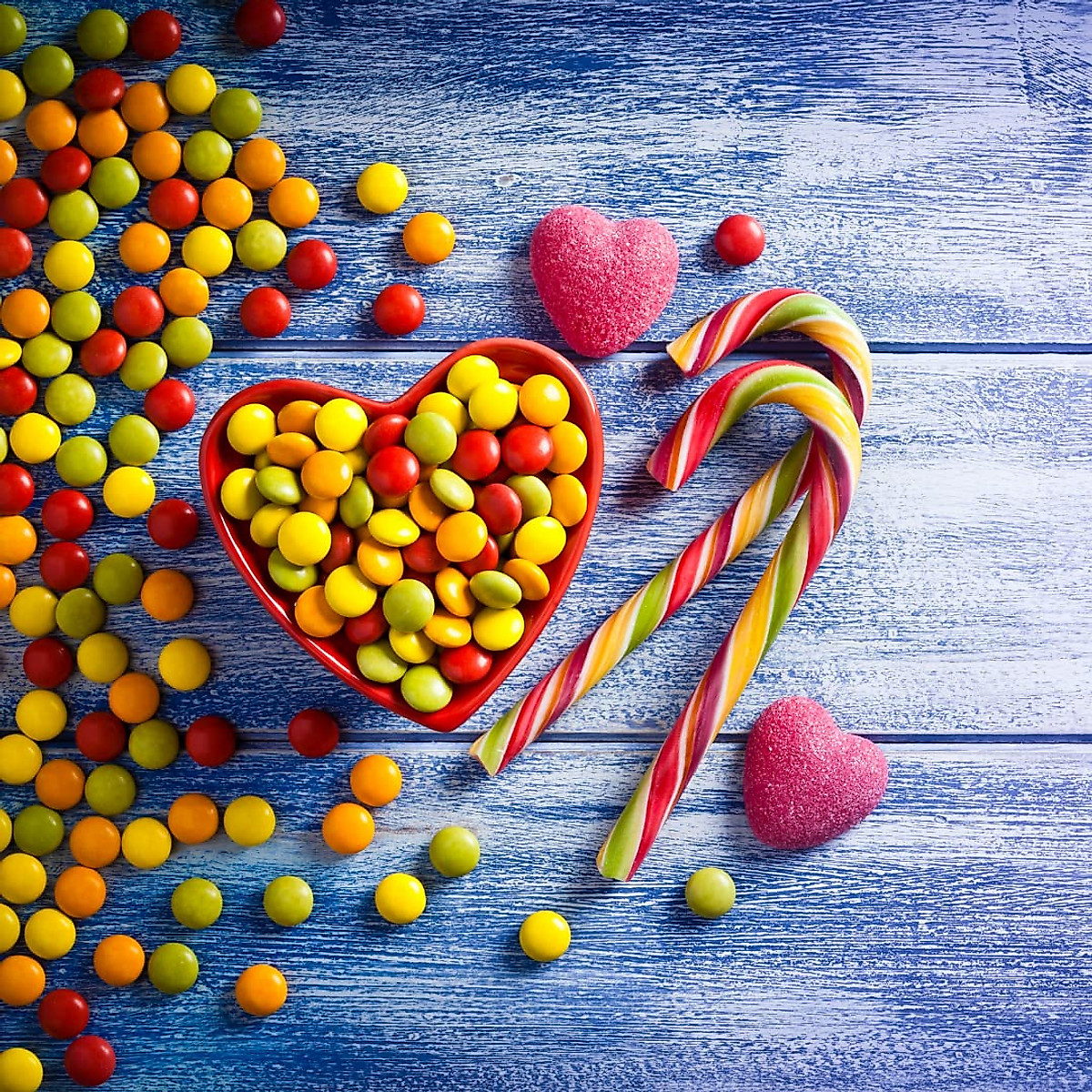 EBK Red Valentine Heart-Shaped Deep Bowl Candies Cookies and Chips Holder Great for Parties and Special Occasions