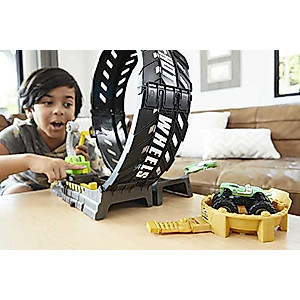 ​Hot Wheels Monster Truck Epic Loop Challenge Play Set with Truck and car
