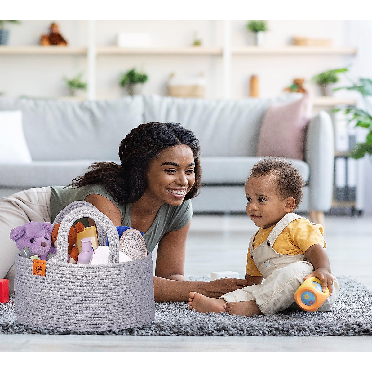 FIFTH AND FLOW Baby Diaper Caddy Organizer, Rope Woven Nursery Storage Basket with Adjustable Divider, Portable Car Travel Diapers Organizer, Large Capacity Caddies (Grey)