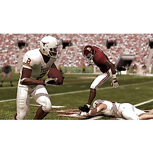 NCAA Football 11 - Xbox 360 (Renewed)