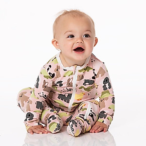 KicKee Print Footie with Zipper, Fitted Long Sleeve Pajamas, Ultra Soft Everyday One-Piece Loungewear, 90s (Baby Rose Too Many Stuffies - 12-18 Months)