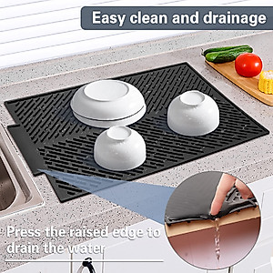 iArtker Silicone Dish Drying Mat with Drain Lip,17" x 13" Dish Drainer Mat for Kitchen Counter,Flexible Rubber Dish Draining Mat, Non-Slip Heat & Cold Resistant, Dish Washer Safe,Black