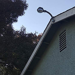 Paktonvo Mounting Arm，Sturdy Mounting Arm Suitable Use for 40W/50W/70W/80W/100W/120W Dusk to Dawn Led Barn Light Area Light Outdoor Yard Light