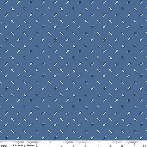 Prairie Fat Eighth Bundle (46 Pieces) by Lori Holt for Riley Blake 9 x 21 inches (22.86 cm x 53.34 cm) Fabric cuts DIY Quilt Fabric