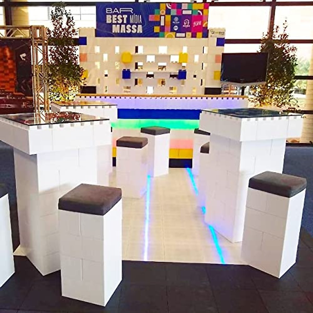 EverBlock 8’ Sofa with Cantilever Kit | Modular Seating Bench & Lounge | Giant Building Blocks | Easy to Connect & Reuse | Indoor & Outdoor Use | Build Displays & Structures | Translucent
