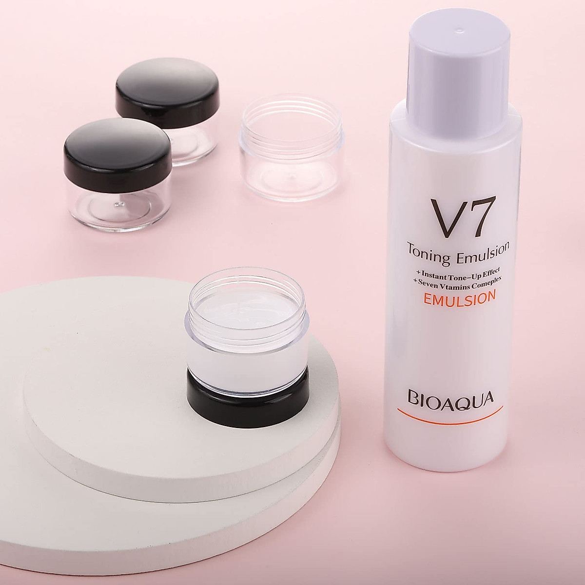 100 Count Small Sample Containers Makeup Jars 15 Gram Cosmetic Containers with Lids Plastic Jars Black Traveling Jars Empty Bottles for Toiletries