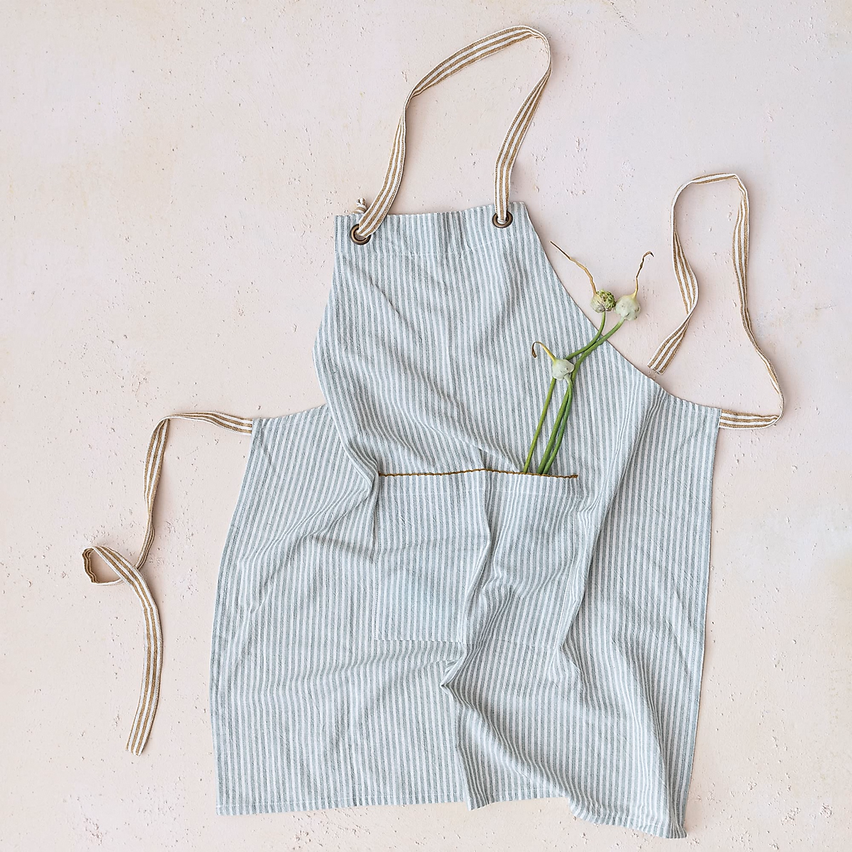 Creative Co-Op Cotton Stripes, Multicolor Apron, One-Size, Ivory